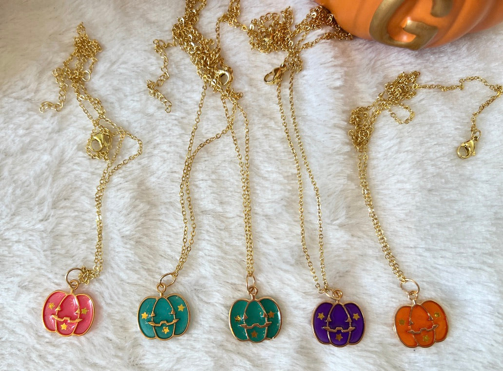 Glass Pumpkin (Rolo Chain) – GoldDipped